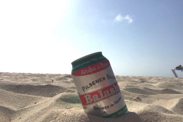 aruba-produce-cerveza-agua-mar-desalinizada-balashi