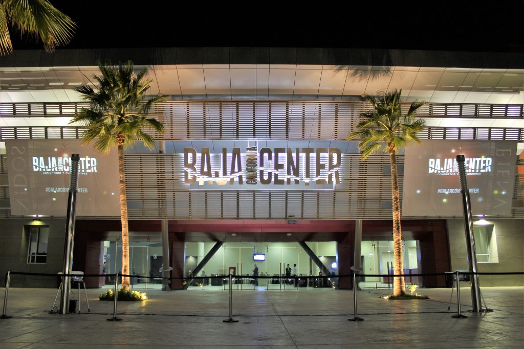 Baja California Center reconoce a los mejores eventos - Negocios y ...