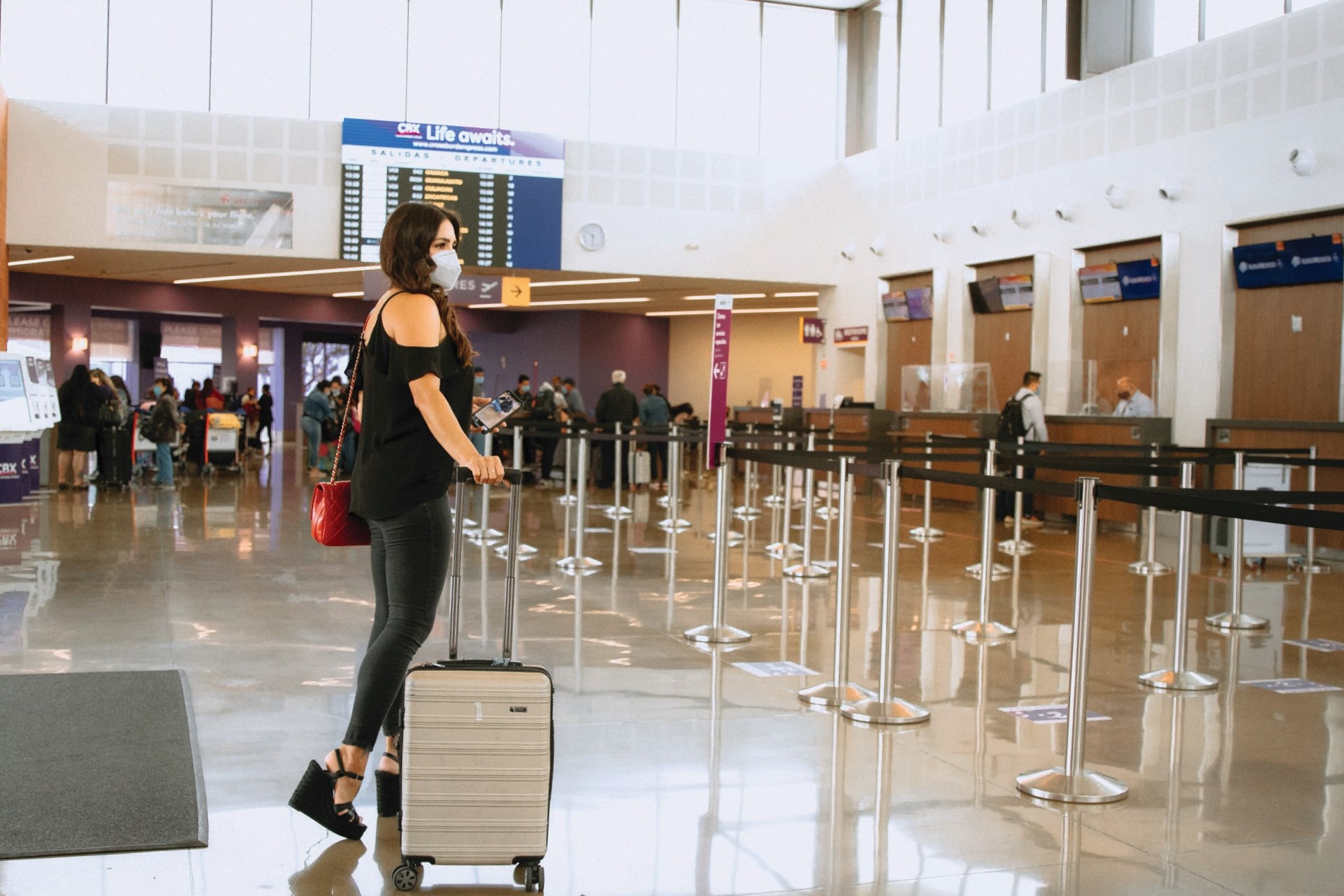 Cross Border Xpress ofrece experiencia “touchless” - Negocios y ...